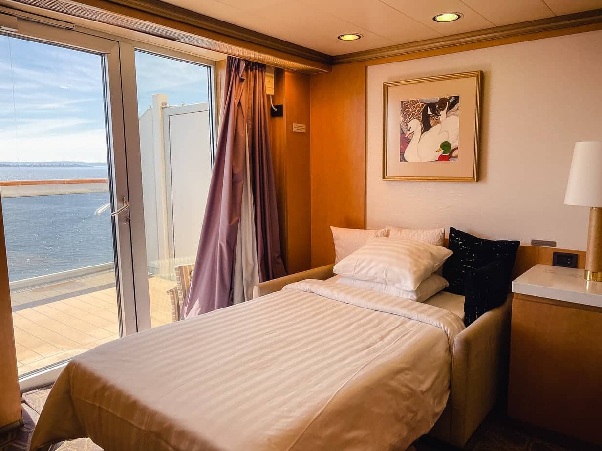 Review: Cruising to Alaska on Holland America Westerdam - Traveling with MJ